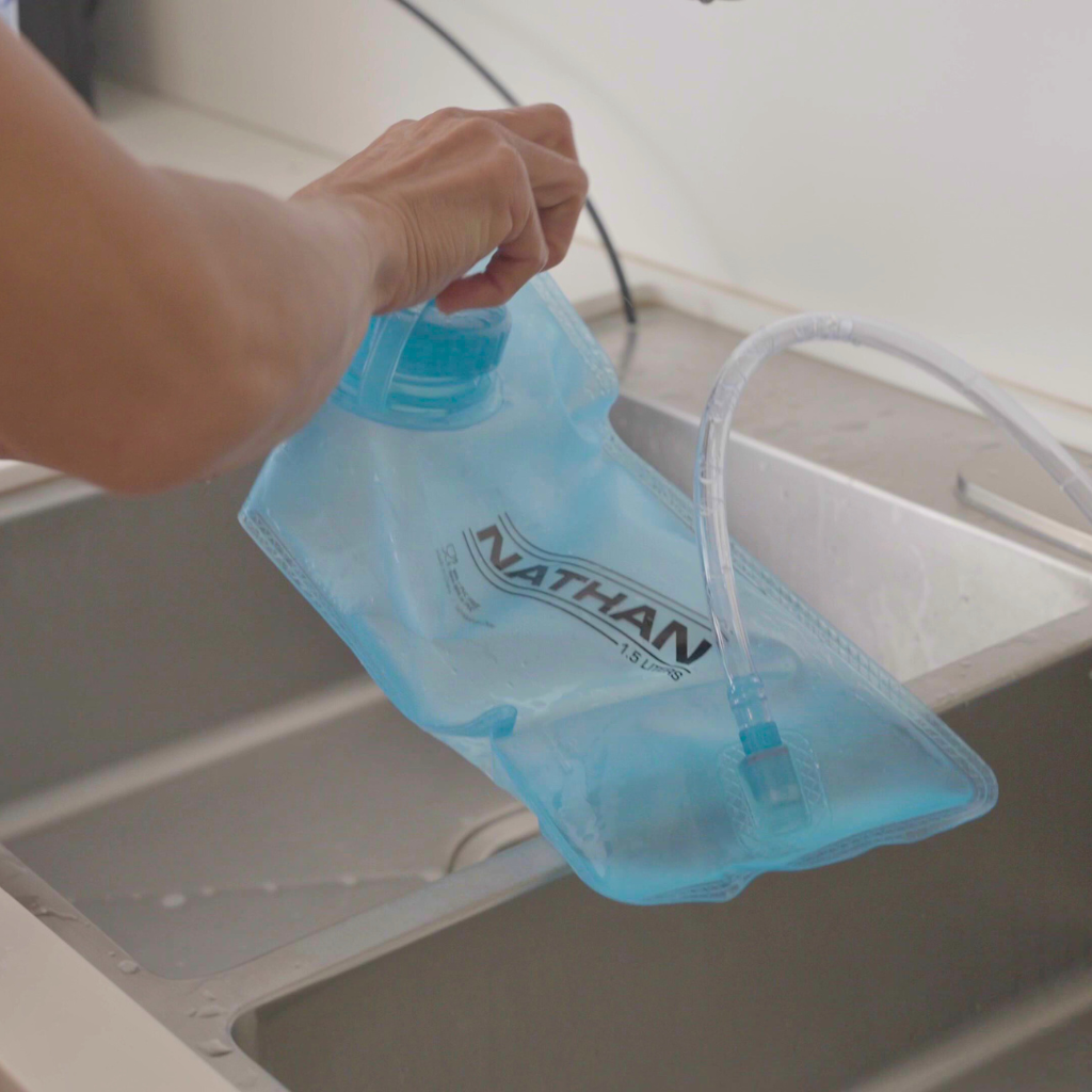How Long Can Water Stay in a Hydration Bladder? | Nathan – Nathan EU